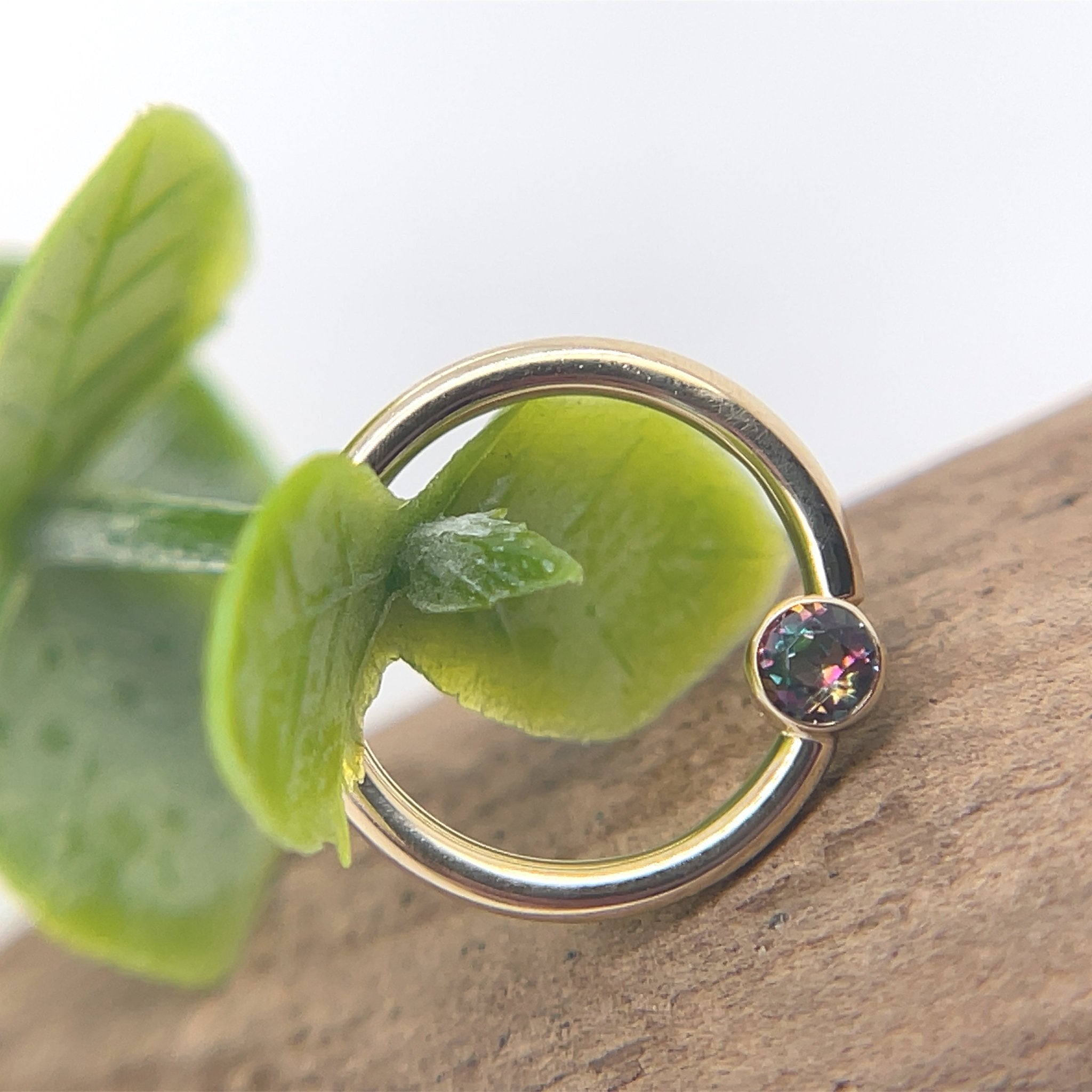 16g Fixed Ring with Open Back Round Bezel 2.5mm Gemstone - Nipple Orie ...