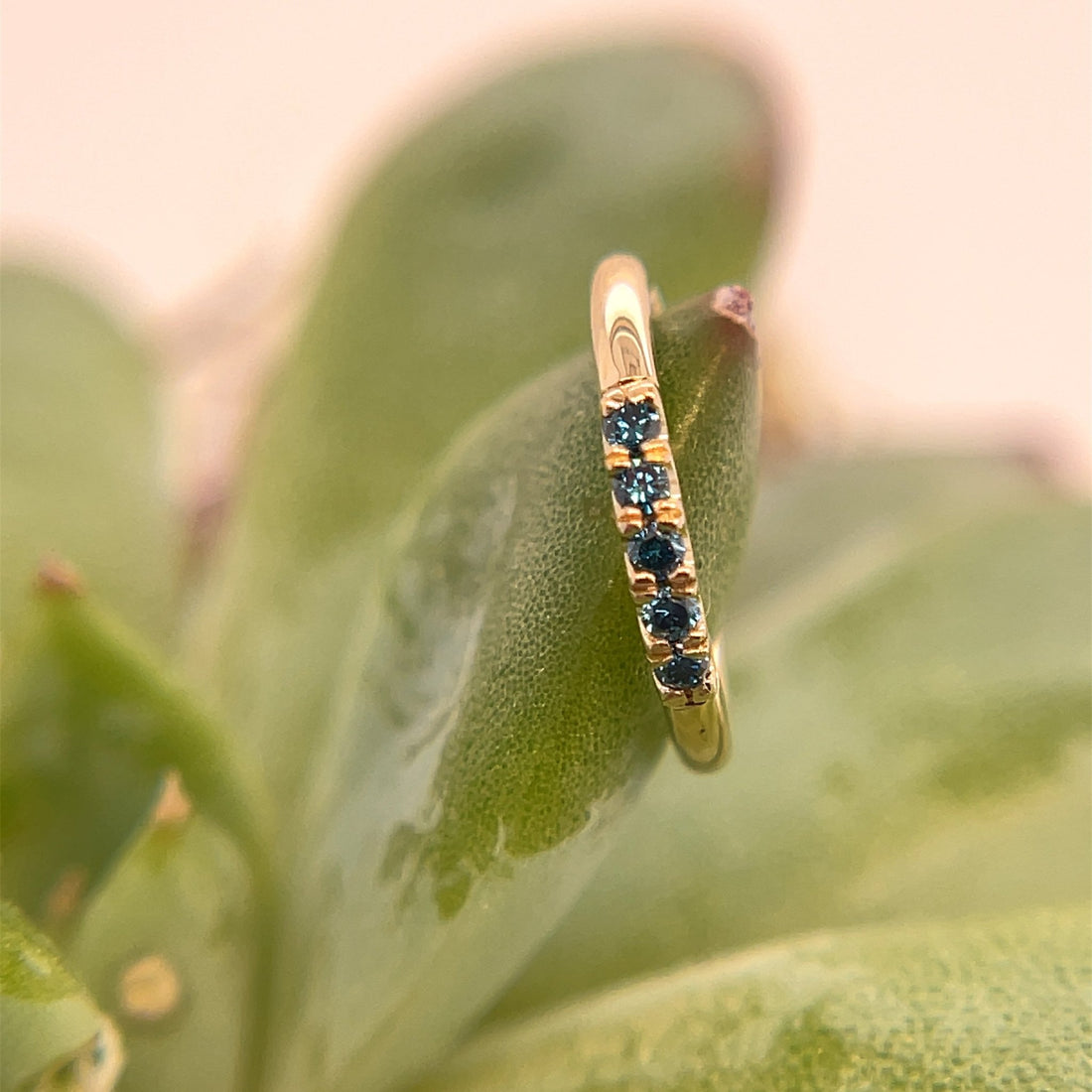 5 Gem Blaze - Navel Orientation 1mm Gemstones – Agave in Bloom