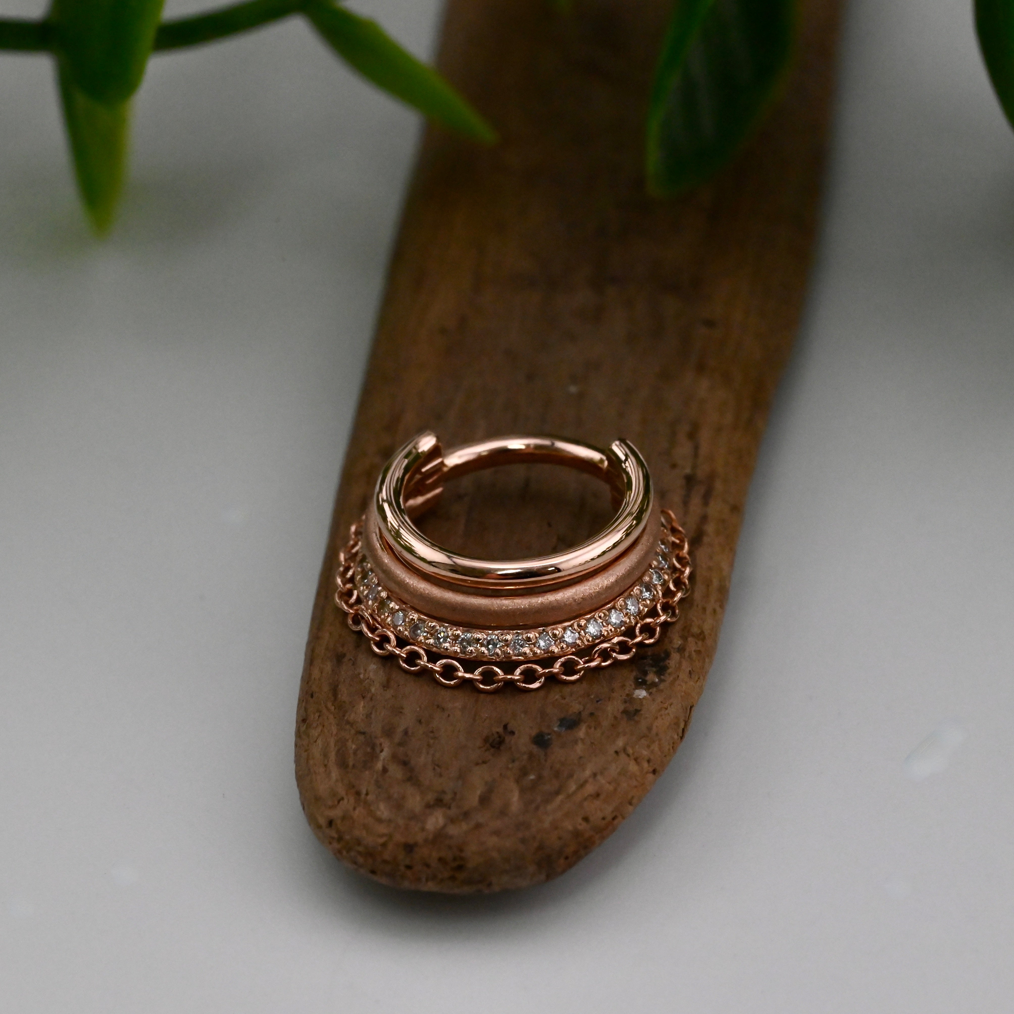 Lucy in Chains - Hinge Ring – Agave in Bloom