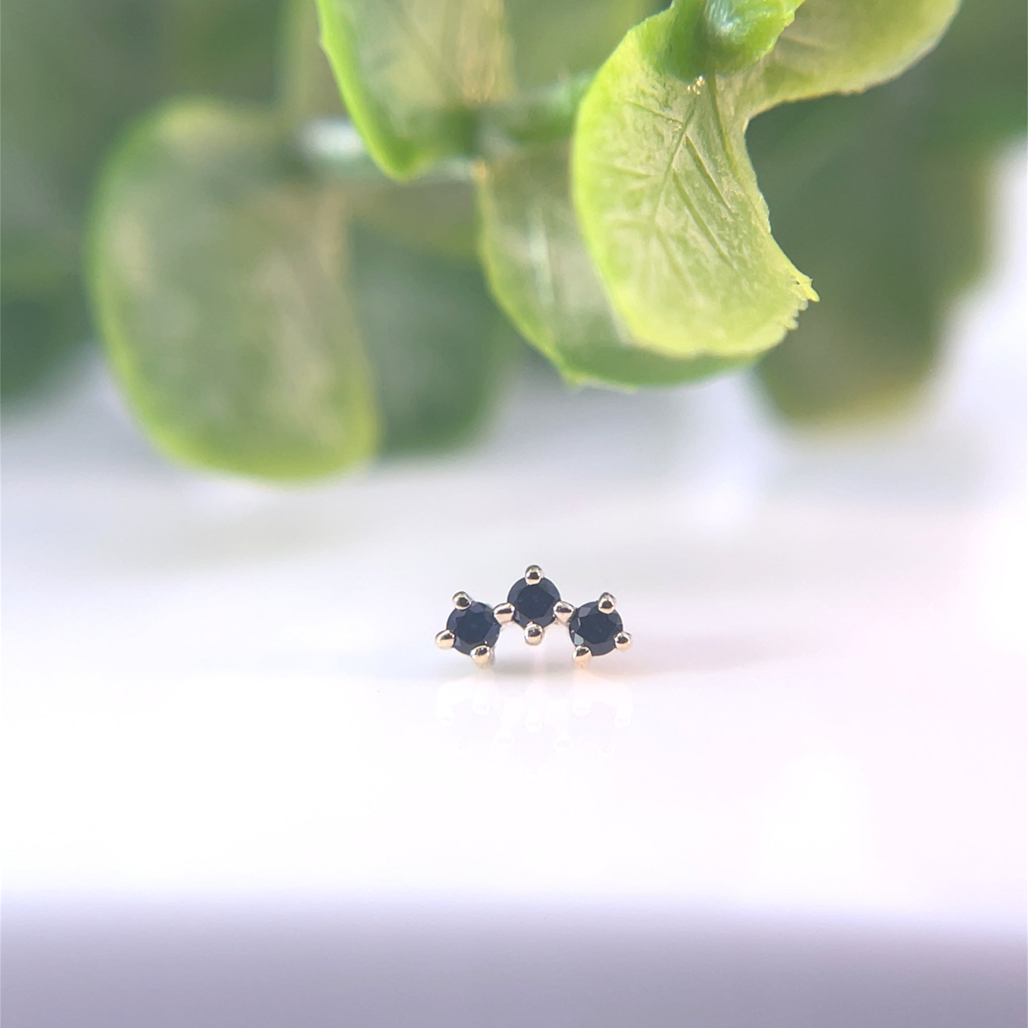 Muse with 1.5mm Gems – Agave in Bloom