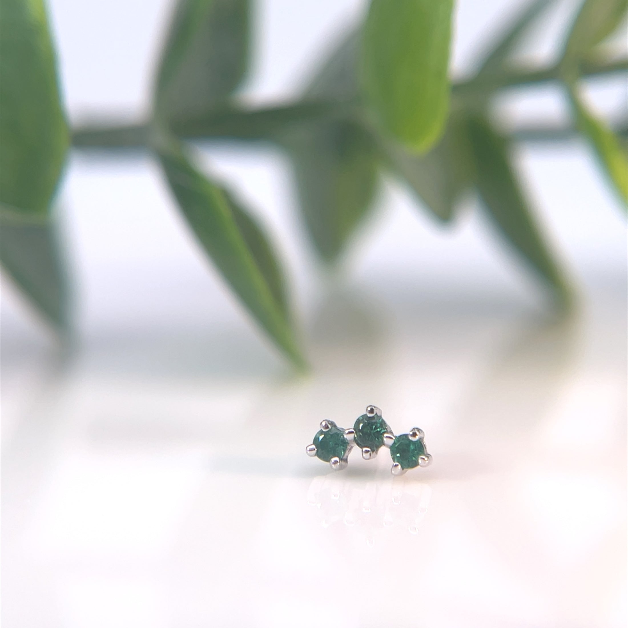 Muse with 1.5mm Gems – Agave in Bloom