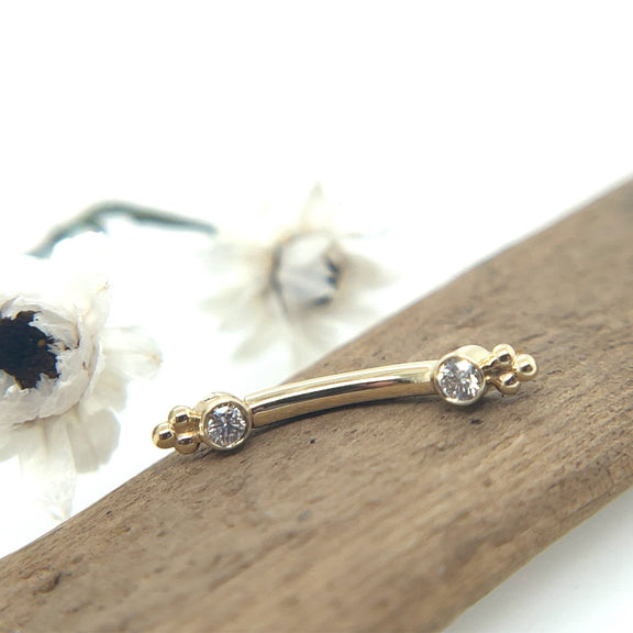 Bezel with Tri Bead Navel Curve – Agave in Bloom