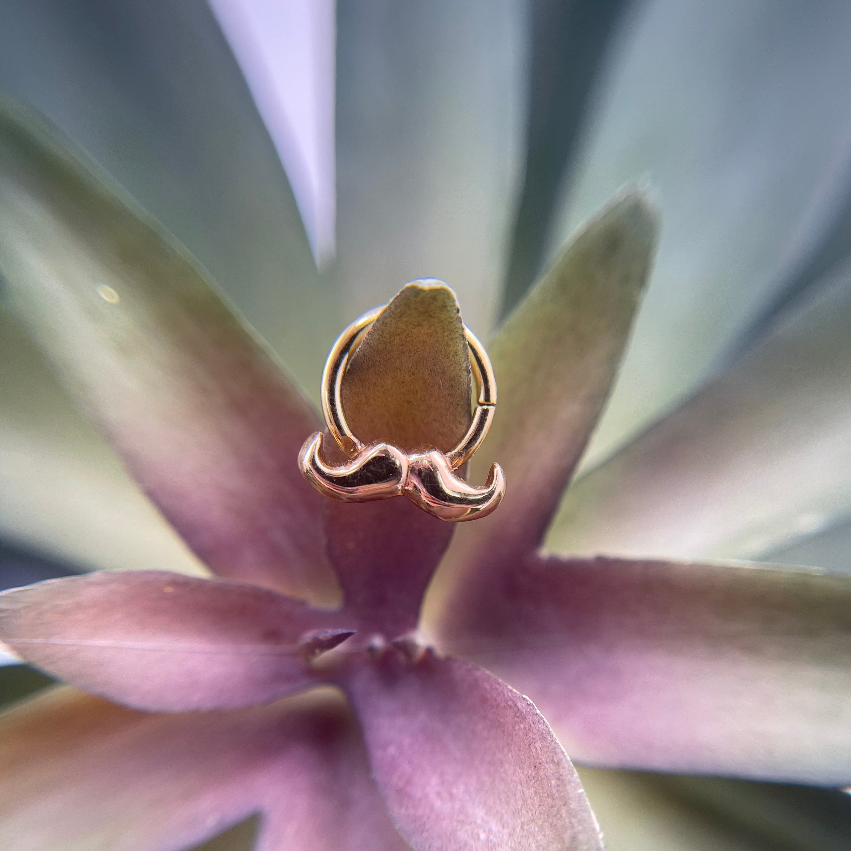 Mustache Seam Ring – Agave in Bloom